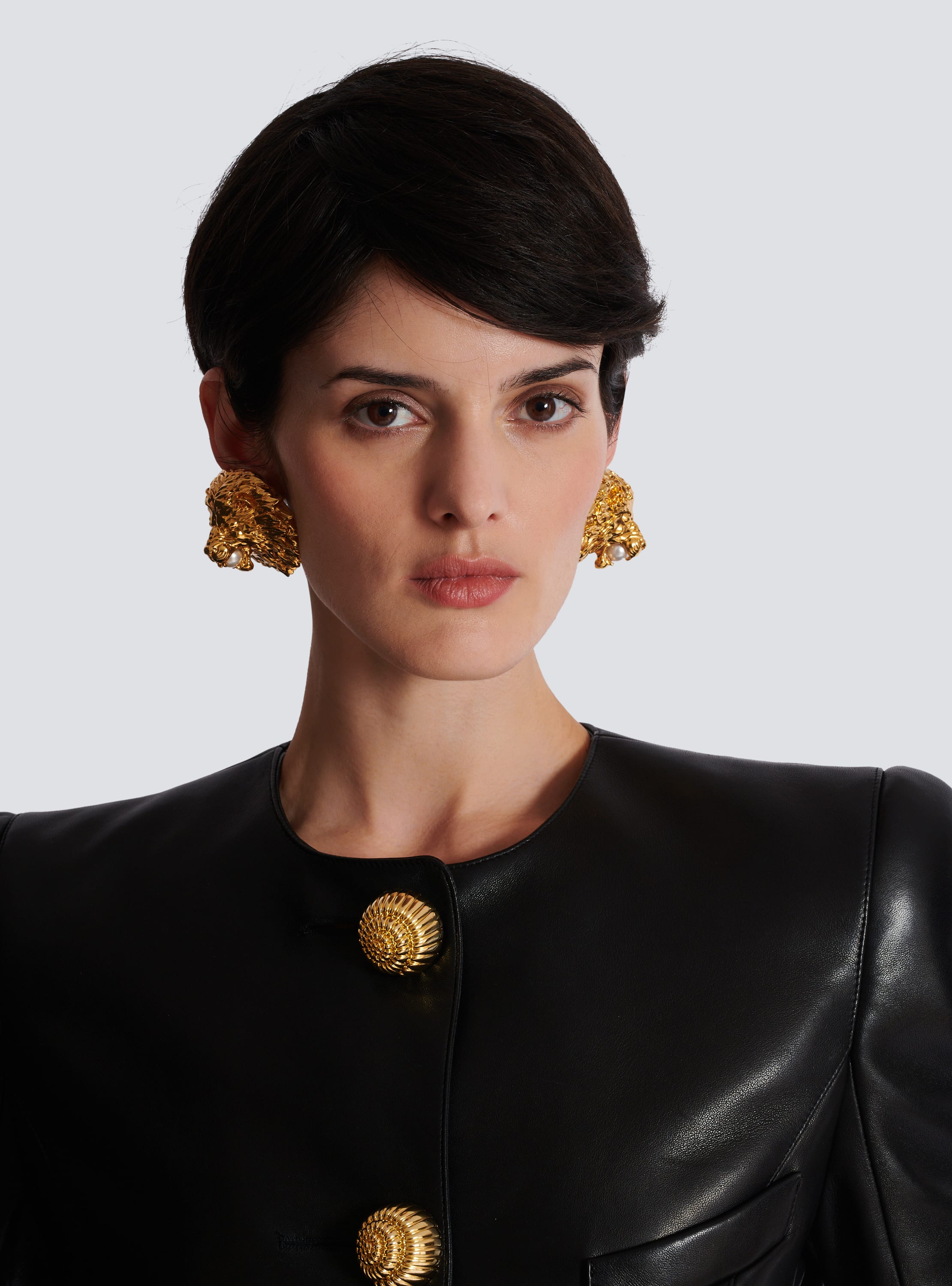 Lion metal and pearl earrings - Women | BALMAIN