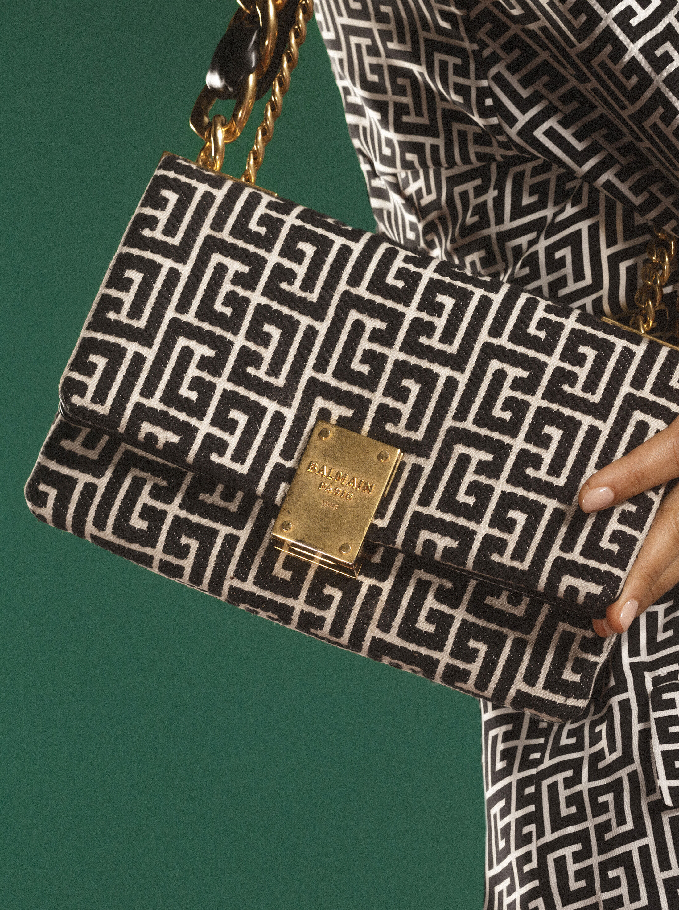 Women’s Crossbody Bags Collection | BALMAIN