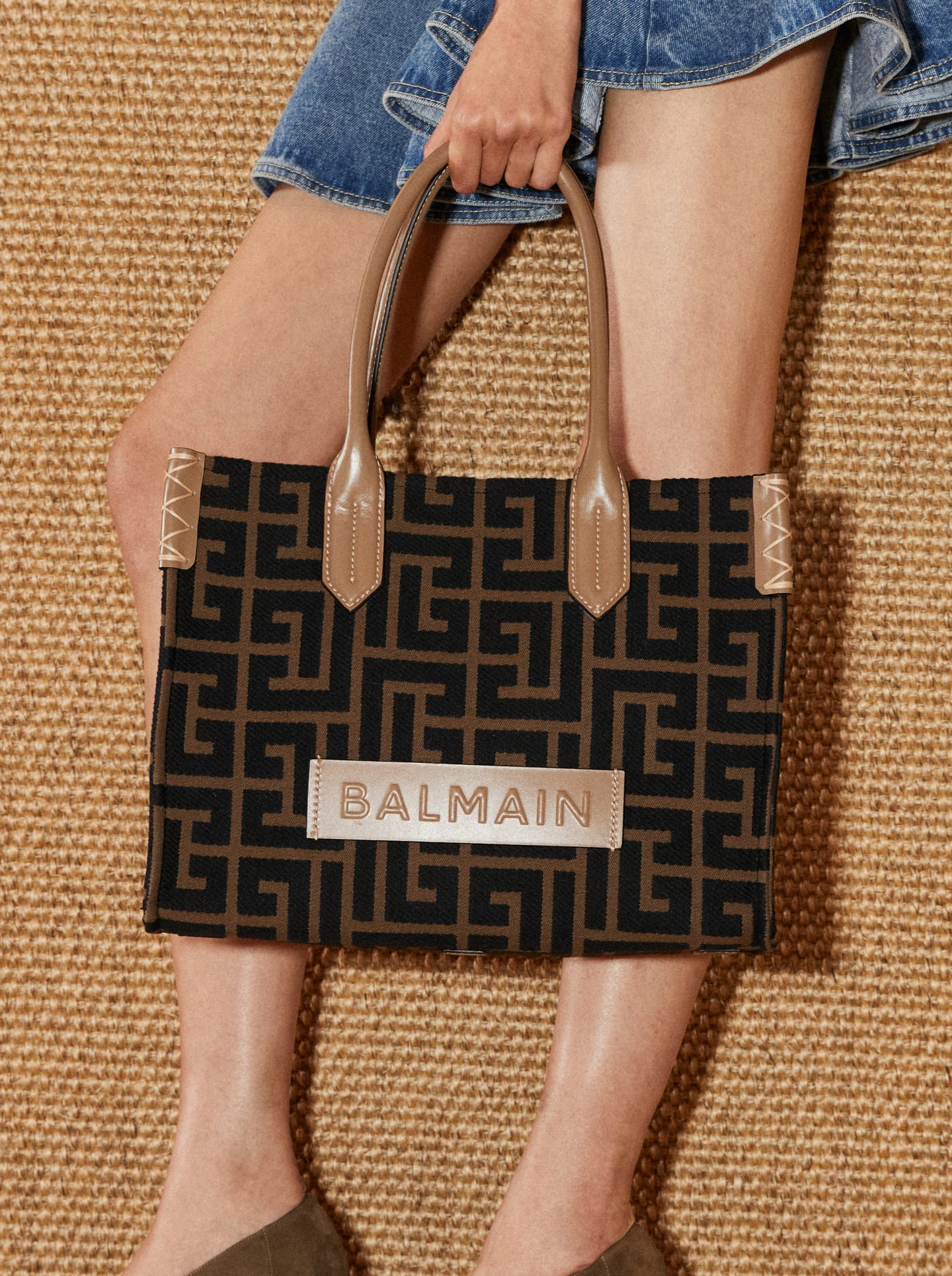 Unique Designer Tote Bags for Women| BALMAIN